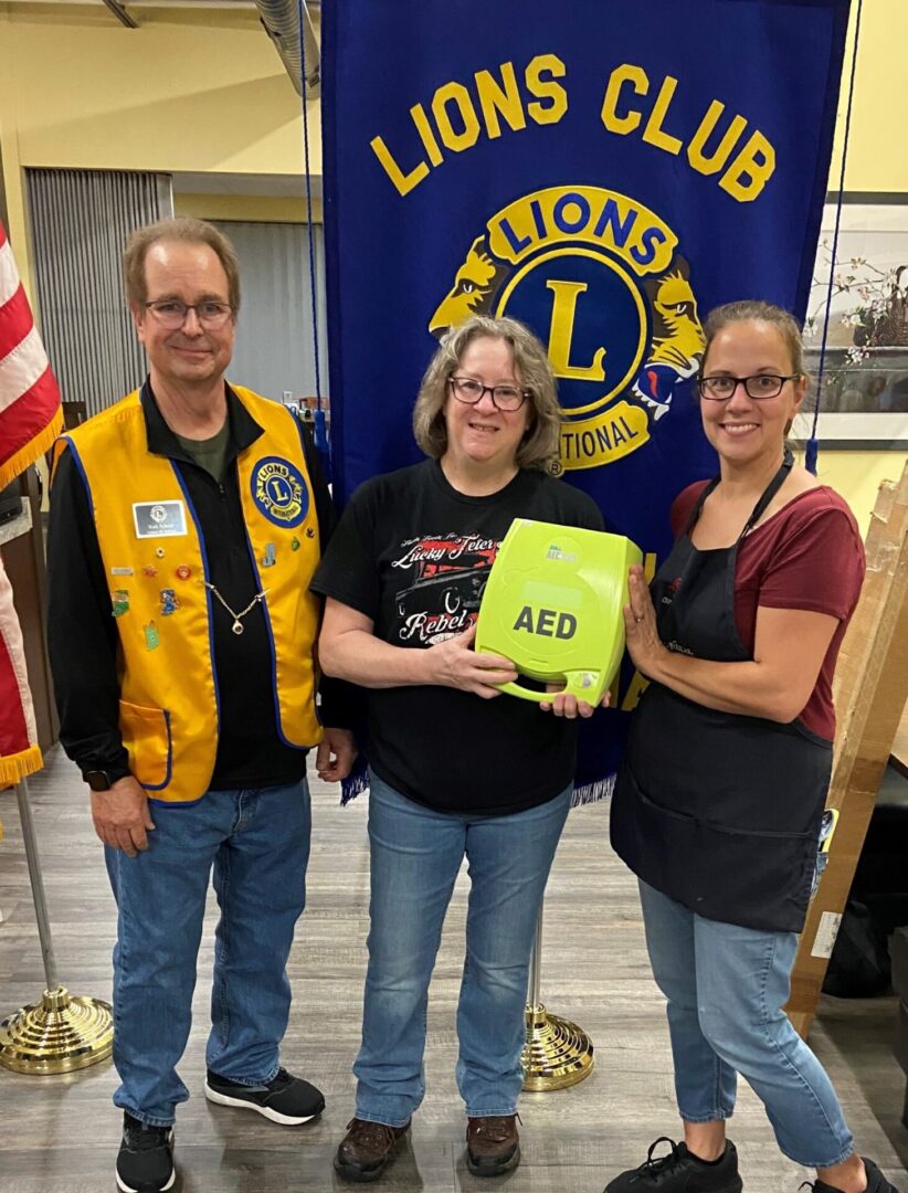 Noblesville Lions Club Presents Gingers With AED - TheTimes of Noblesville